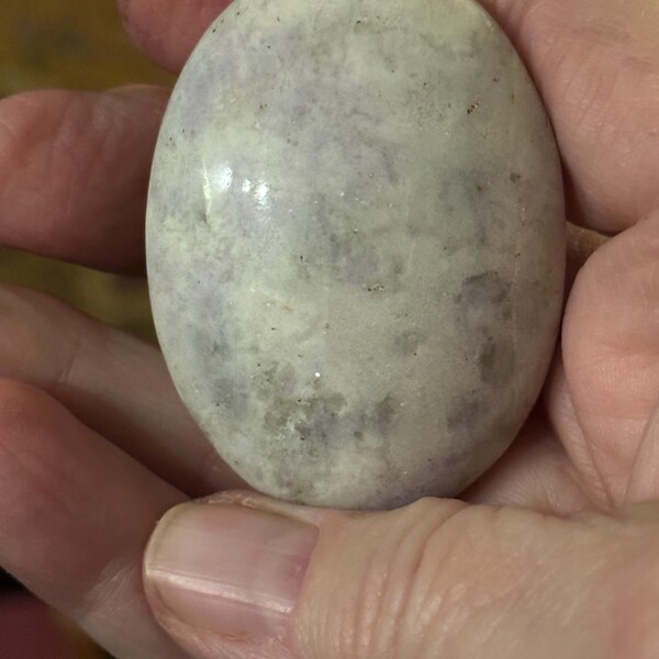 Grape Agate Egg From Indonesia, Natural Raw Grape Agate Crystal Cluster ...