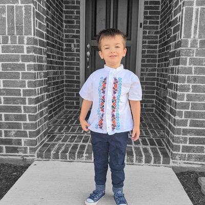 Boys Mexican Traditional Shirt. Floral Embroidered Guayabera for Boys ...