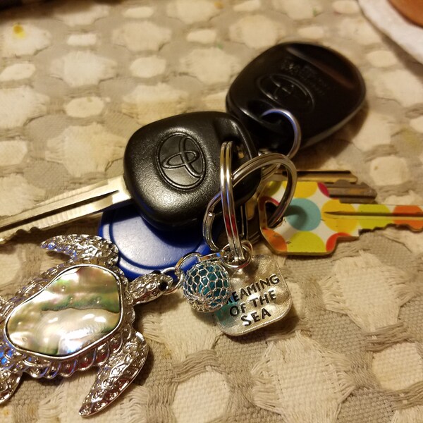 Sea Turtle Keychain, Paua Shell Keychain, Turtle Gifts, Sea Turtle ...