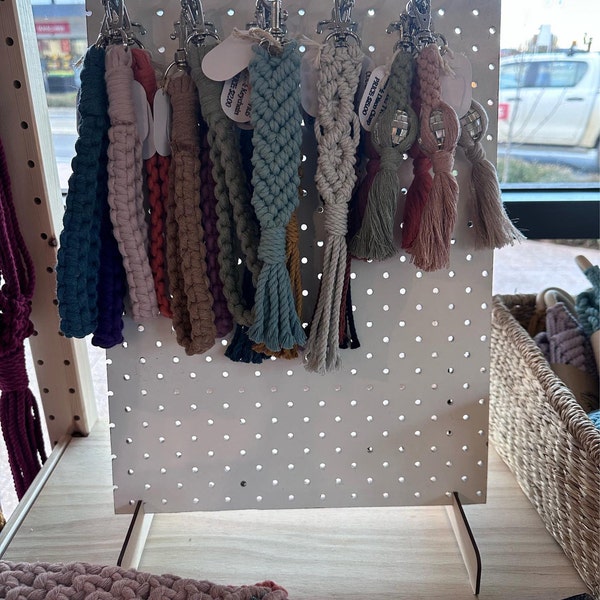 Keychain Display | Hook Display Board | Keyring Stand | Keyring Display ...