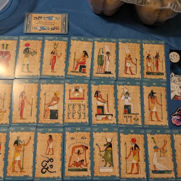 Wicca Oracle by Nada Mesar and Lunaea Weatherstone Artwork by Chatriya ...