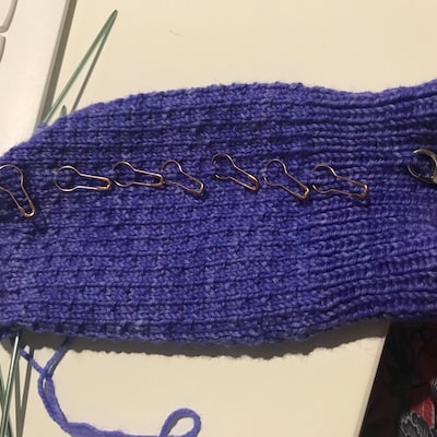 Sally Stanley Smocking Pleater Machine With Needles 24 Row Pleating ...