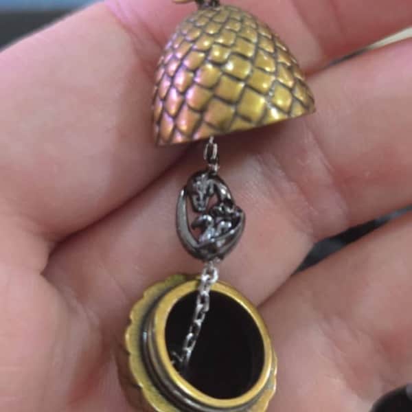 Lumity Moon Necklace, Luz Amity Moon Pendant, Amity Blight Necklace ...