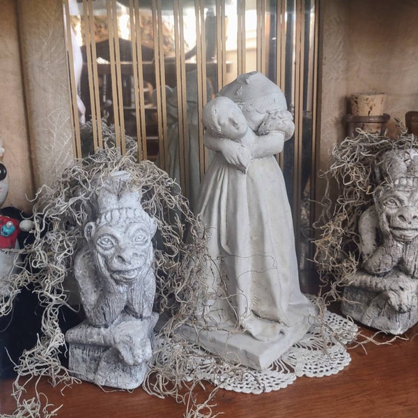 Skull Box Gothic Skeleton Bone Jewelry Box Macabre Weird Engagement ...