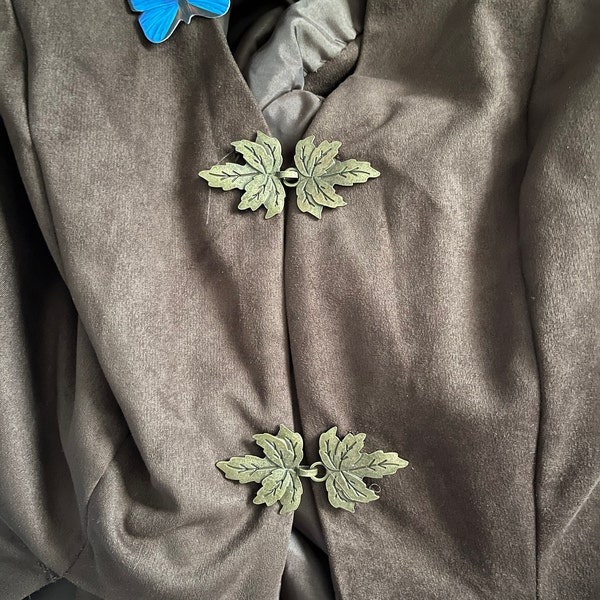 Leaf Clasps Aged Gold Tone Metal 3.1 X 6.7cm a Set of 2 for Capes ...