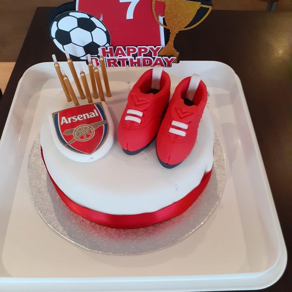 Football Shirt Cake Topper | Football Supporter, Custom Name, Birthday ...
