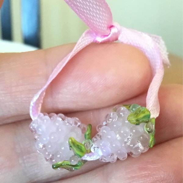 THE MAGIC LIGHT Roses Glass Beads, 12mm Special Formula Dichroic Glass ...