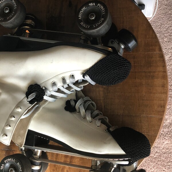 Roller Skate Customised Accessories Pack (toe Guard + Skate Leash ...