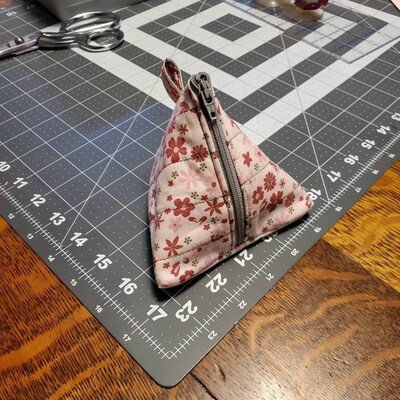 Pyramid Pouch Sewing PATTERN, Zipper Bag Pattern, Coin Purse Pattern ...