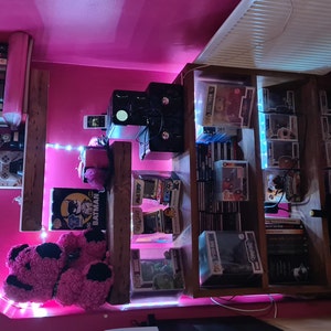 Round Dining Table. Solid Wood Circular Table. Kitchen Table. - Etsy UK