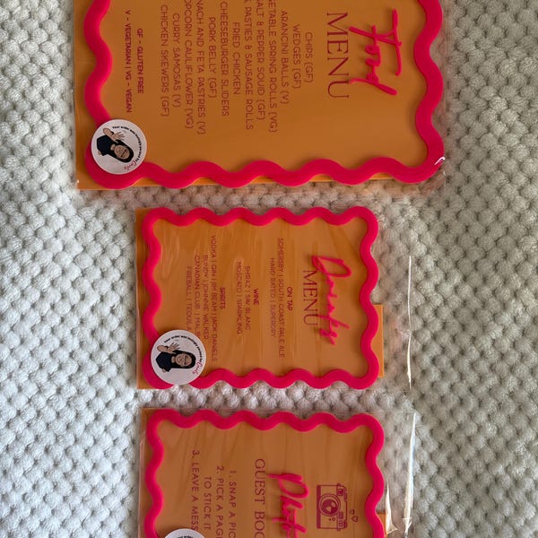 Wavy Border Drinks Menu Signage - Personalized Acrylic Wedding Bar Sign ...