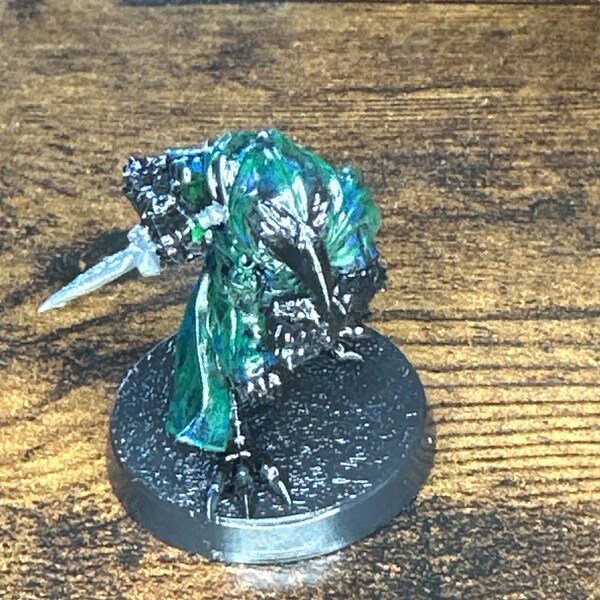 Queen of the Undying - Giant Undead Female Necromancer - Hidden Crypt ...