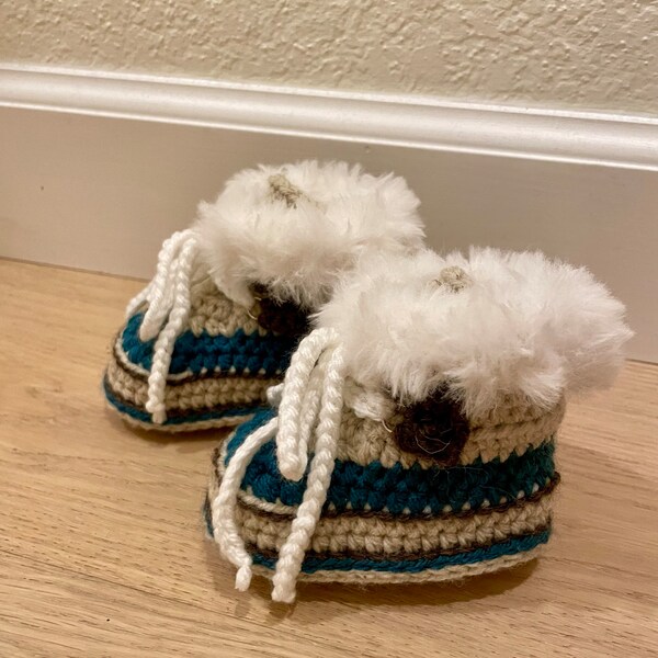 Crochet Hiking Baby Booties: Acrylic Yarn, Gender Neutral - Etsy