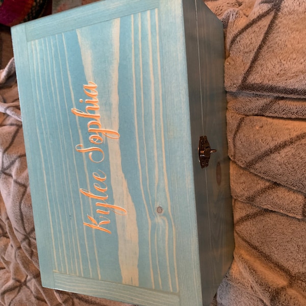 Personalized Memory Box With Lock, Beautifully Engraved Wooden Keepsake ...