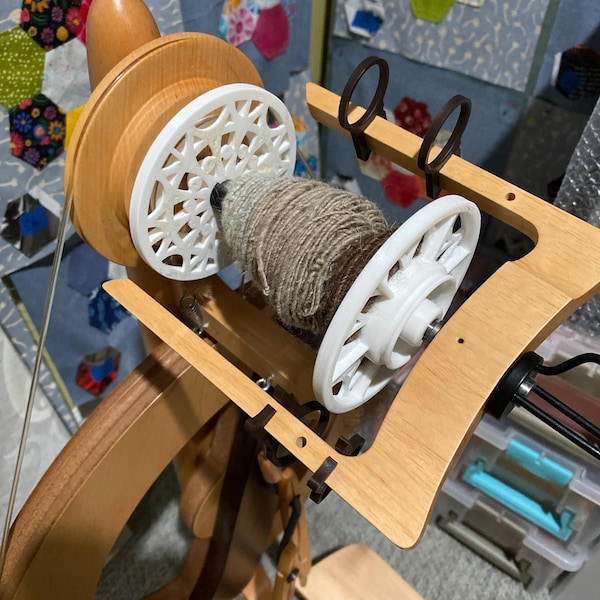 Lendrum Regular Bobbin for Standard and Fast Flier (TB4.68H.25) See ...