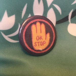 Ok Stop Warren the Eagle DHMIS Pin Badge - Etsy