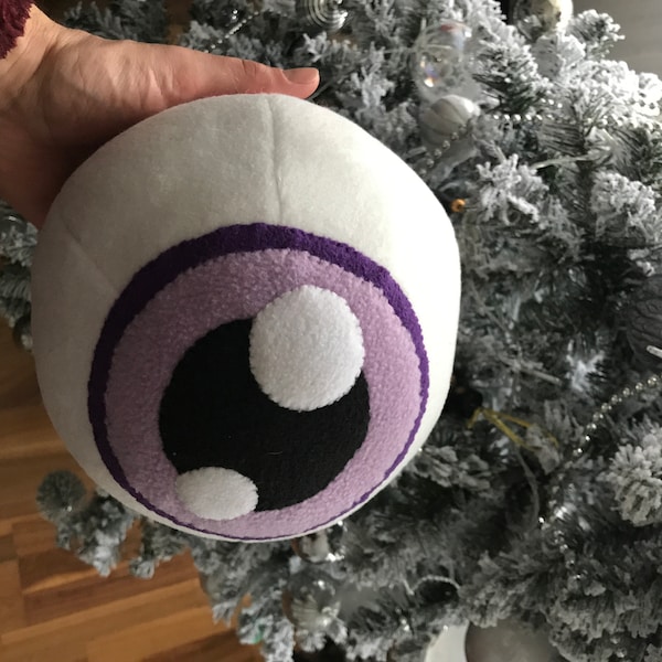 Eyeball Plushie - Etsy