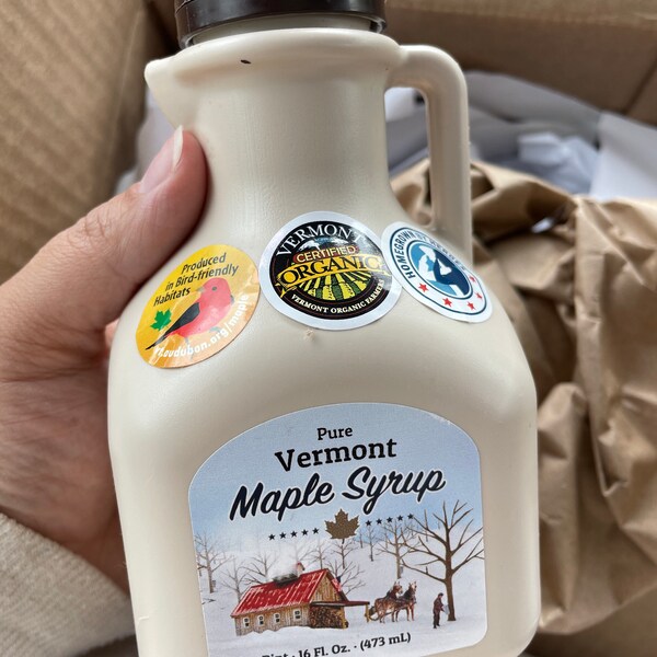 Vermont Breakfast Gift Set: Organic Maple Syrup & Buttermilk Pancake ...