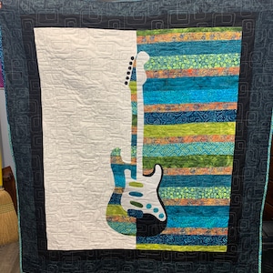 Digital Guitar Applique Quilt Pattern, beautifully Acoustic 67 X 57 ...