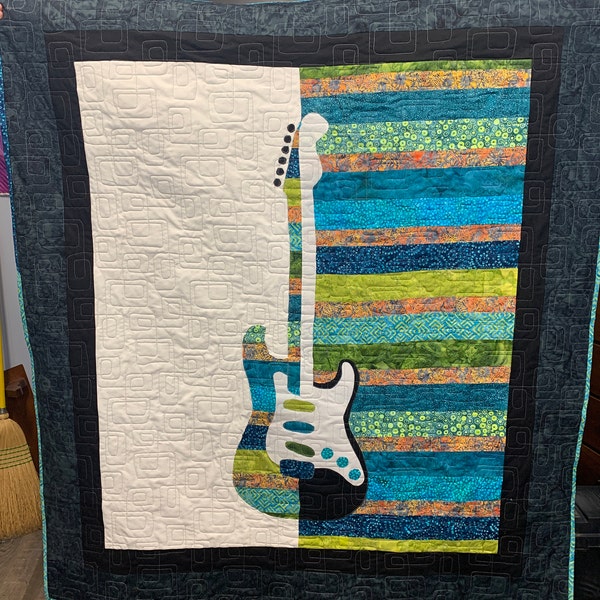 Digital Guitar Applique Quilt Pattern, "beautifully Acoustic" (67" X 57 ...