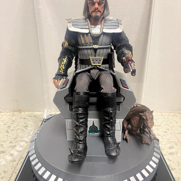 Space Paranoids Themed Coin Pusher. 1:6 / Sixth Scale. Great for ...