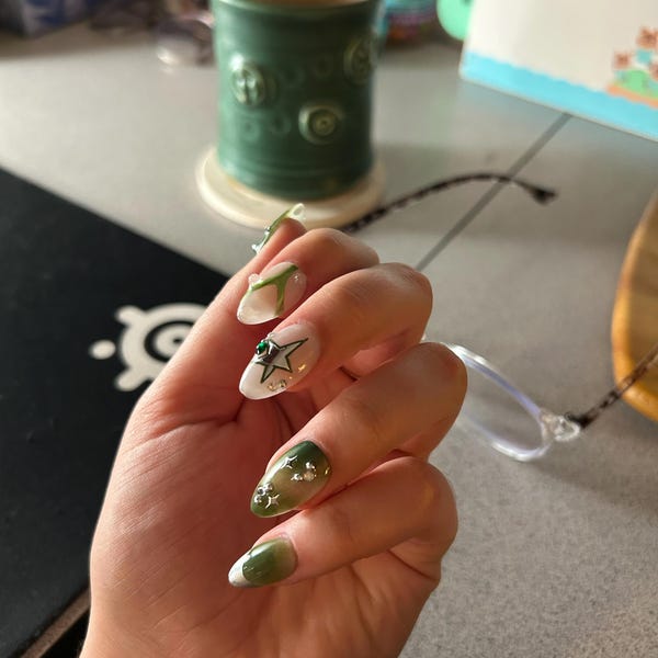 Apple 3d Hand Painted Nails/ Custom Press on Nails/ Hand Made Press on ...