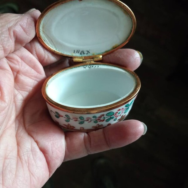 Fenton White Vintage Hob Nob Candy Jar - Etsy