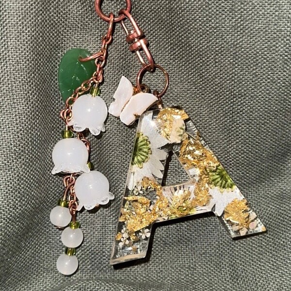 Resin Floral Keyring With Butterfly Charm / Floral Keychain/ Custom ...