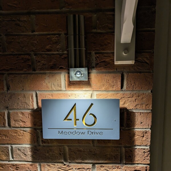 K Smart Sign | Bellissima H3 | Laser Cut Matt Dark Gray Anthracite ...