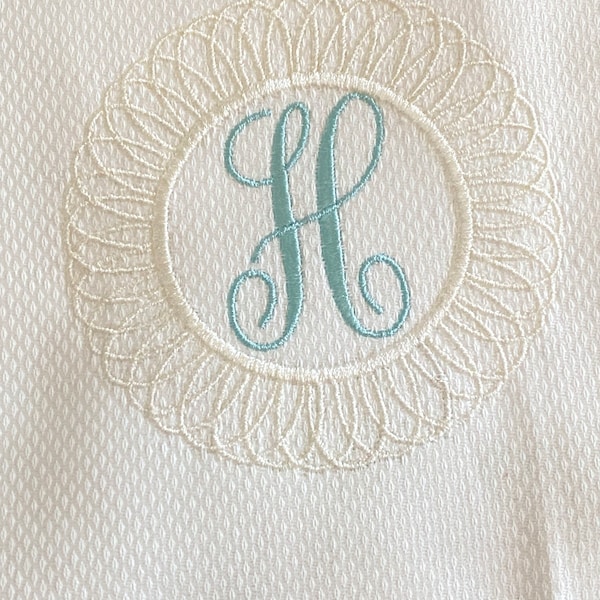 Round Bamboo Monogram Frame - Machine Embroidery File Design - 4x4 Hoop ...