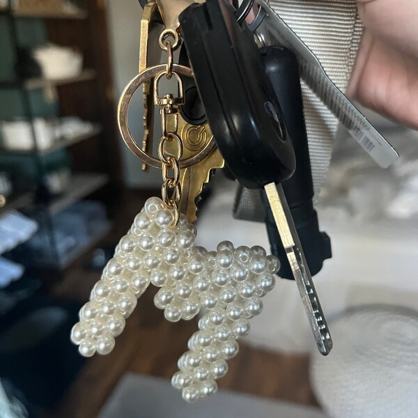 Personalized White Pearl Beaded Keychain, Custom Letter Keychain ...
