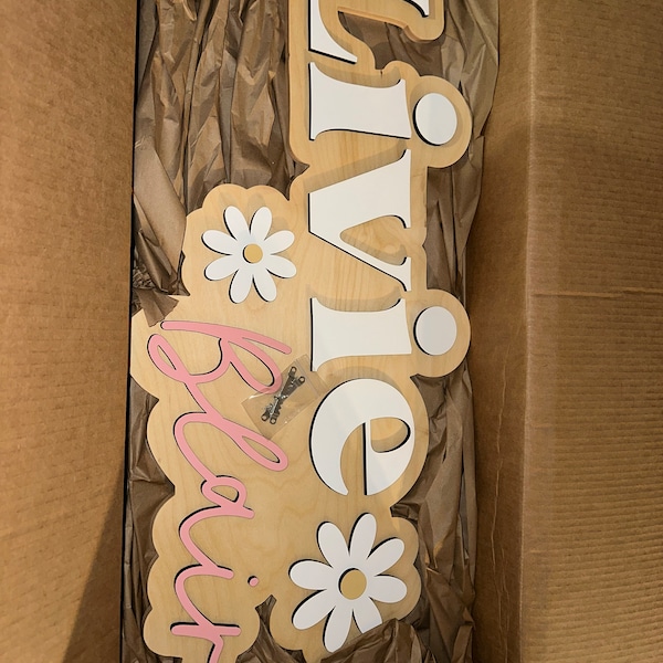Daisy Name Sign, Nursery Name Sign, Daisy Nursery Decor, Name Sign for ...