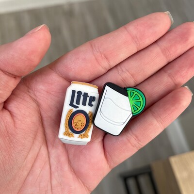 La Tragona Mexican Loteria T-shirt. Funny Spanish Shirt. Adult Unisex ...