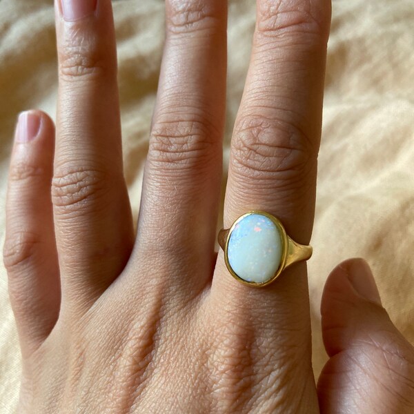 Solid Marble Display Plinth Stand Perfect for Enhancing Display Items ...