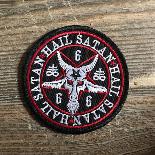 Slipknot Patch – Red Logo Cut-out (10 × 4 Cm) – Official Sew-on Nu ...