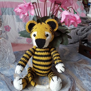 Baby Tiger Knitting Pattern Toy Knitting Pattern / Polushkabunny - Etsy