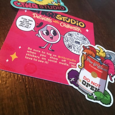 VS030 / Worm on a String Can of Worms Sticker / Funny Squirmy Worm ...