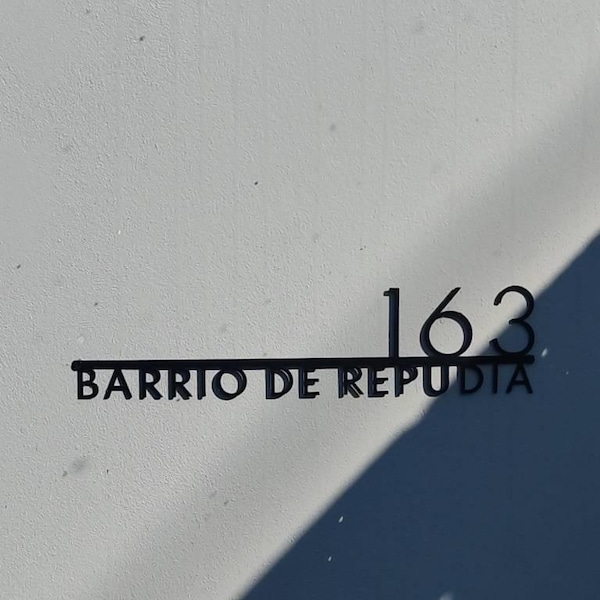 Personalized VERTICAL METAL SIGN - Modern House Address Sign, Outdoor ...