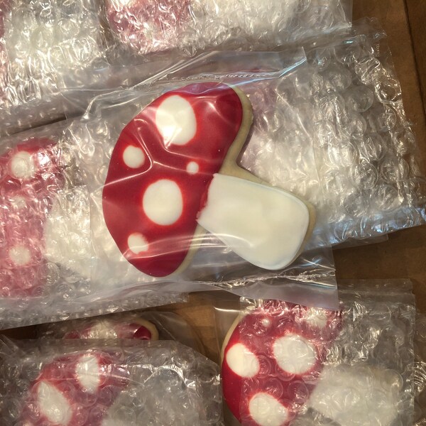 12 Woodland Mushroom Sugar Cookies, Woodland Party Favors, Baby Shower ...