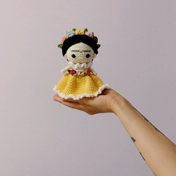 Frida Kahlo Amigurumi Doll Crochet Pattern, Frida Khalo Amigurumi ...