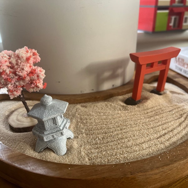 Miniature Torii Gate Made of Premium Quality Resin / Ideal for ...