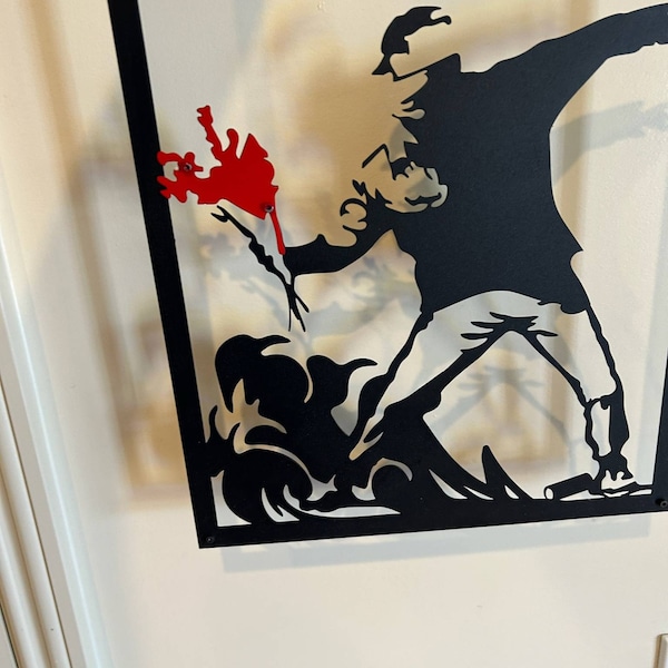 Banksy Flower Thrower Metal Wall Decor, Street Graffiti Wall Hangings ...