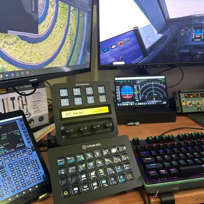 Stream Deck XL and Loupedeck Live Stand - Etsy