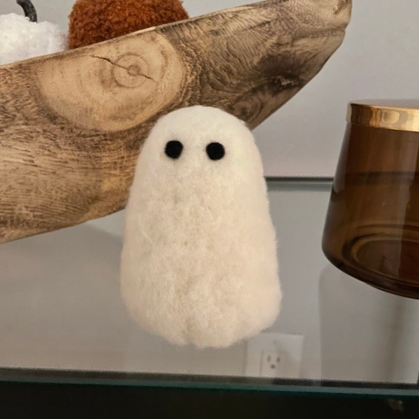 Handmade Wool Felted Ghosts | Halloween Decor - Etsy
