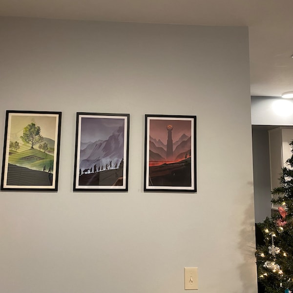 Lord of the Rings Poster Set Minimalist Hobbiton, Fellowship of the ...