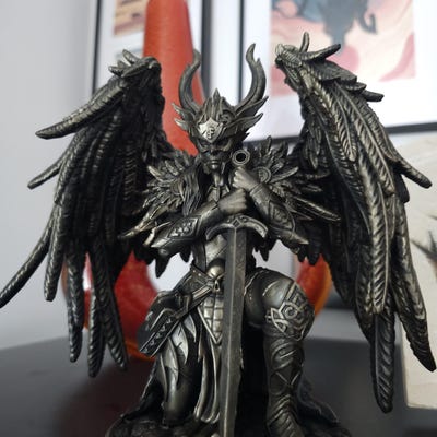 Corrupted Dwarf 3D Printed Resin Miniature 4K Statue, Hand-painted ...