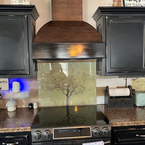 Glass Backsplash - Minimalist Vintage Tree Design Splashback, White ...