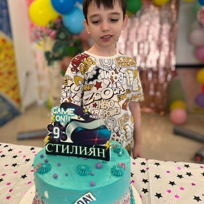 Messi Vs Ronaldo Bottle Label Messi & Ronaldo Theme Water Bottle ...