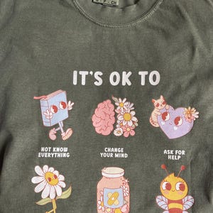 Retro Matron of Honor Shirt, Its Me Hi Im the Matron of Honor ...