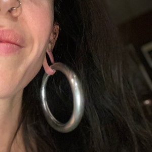 Flor Brass Septum Piercing Fine Lines Nose Piercing - Etsy